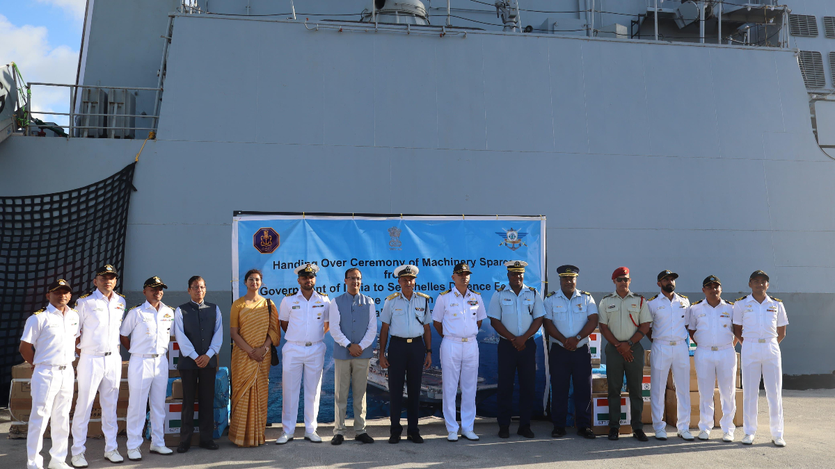 INS Teg, Stealth Frigate Of Indian Navy, Arrives At Port Victoria In ...
